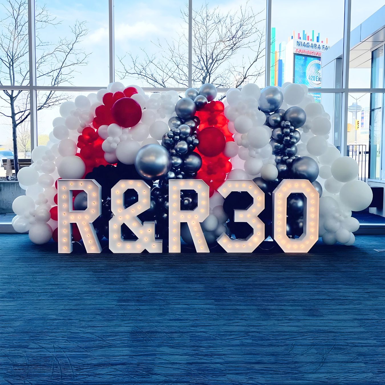 Custom Marquee Letters with Lights | Toronto Balloon Delivery